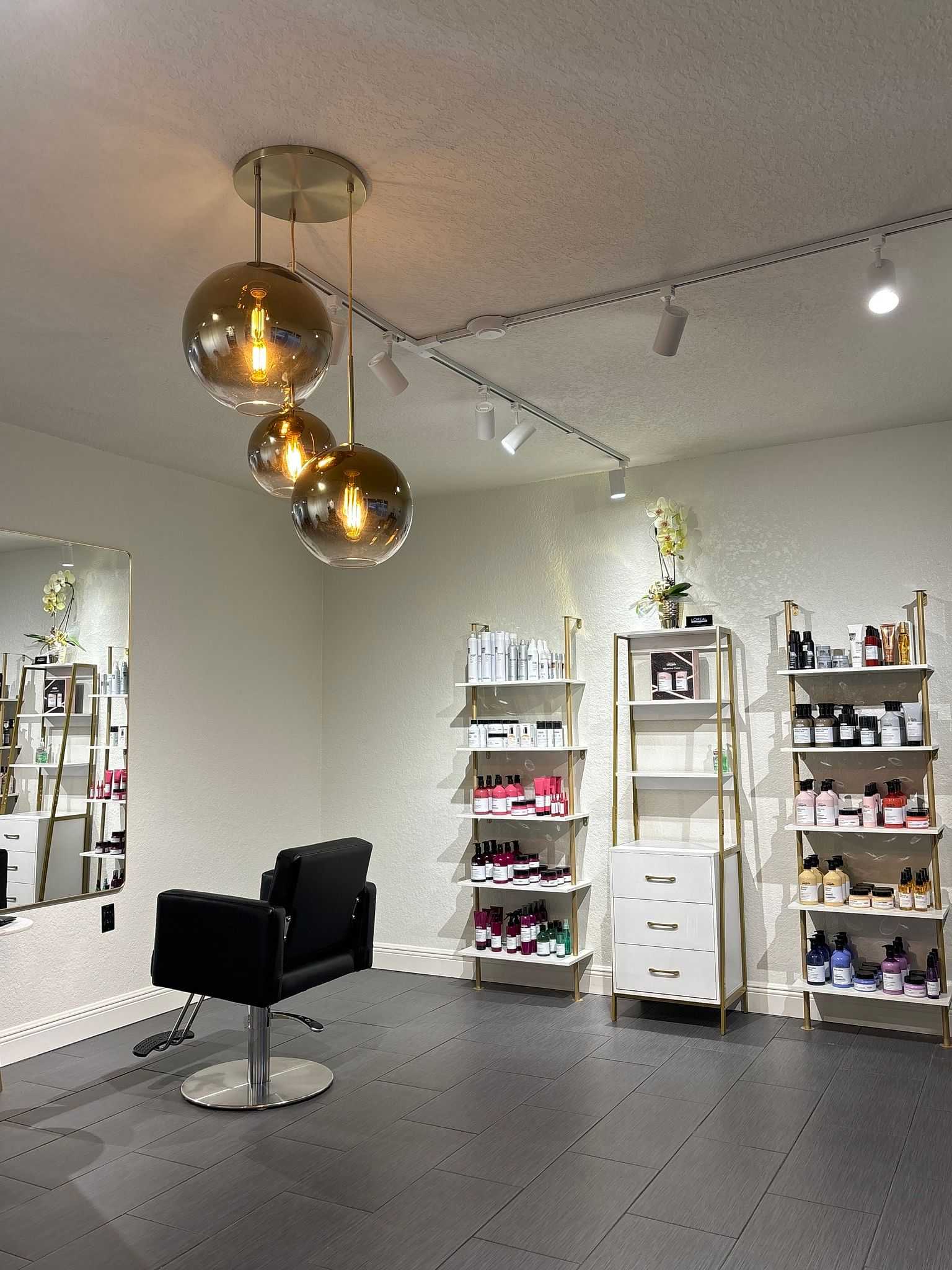 Home | Bespoke Beauty Atelier